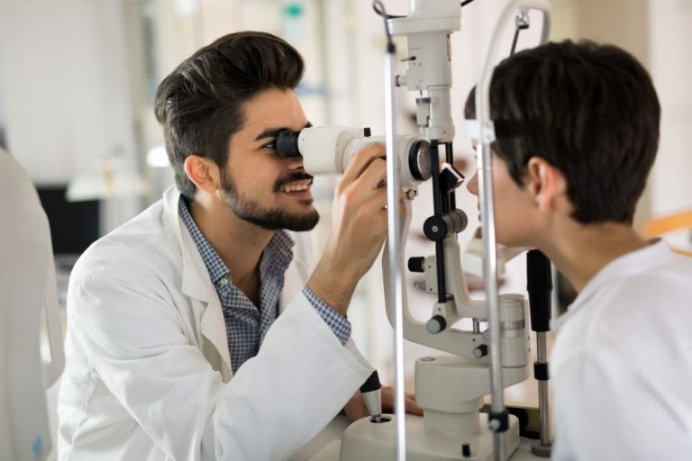 The Complete Guide to Pink Eye (Conjunctivitis)