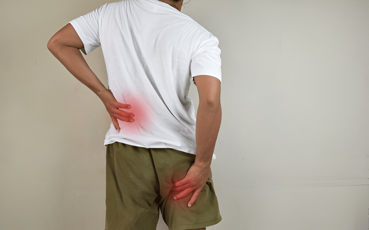 When to See a Spine Specialist: 7 Warning Signs You Shouldn't Ignore
